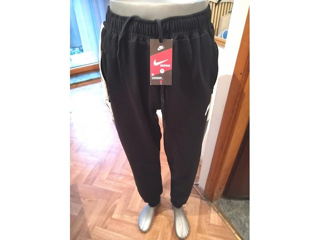 Nova muska trenerka donji deo Nike Veliki broj 3XL