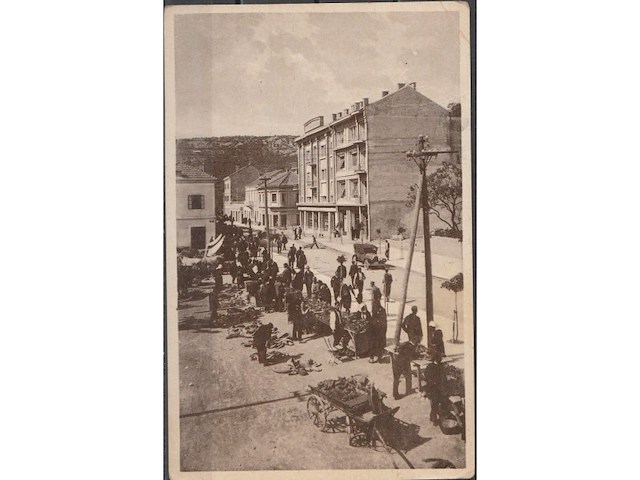 Hrvatska - Knin / Grand hotel,pijaca / 1933