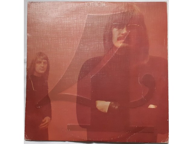 SOFT  MACHINE  -  FOURTH  ( 4 )