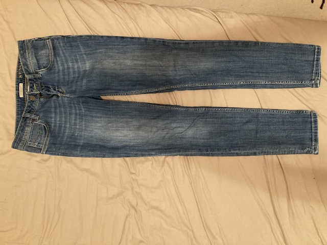 Burberry Brit Jeans