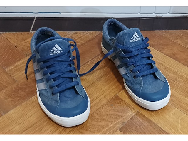 ADIDAS patike 40 i 2/3