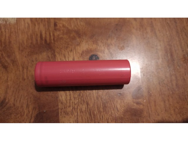 Punjiva baterija 18650 , Sanyo 3,6V , UR18650ZY
