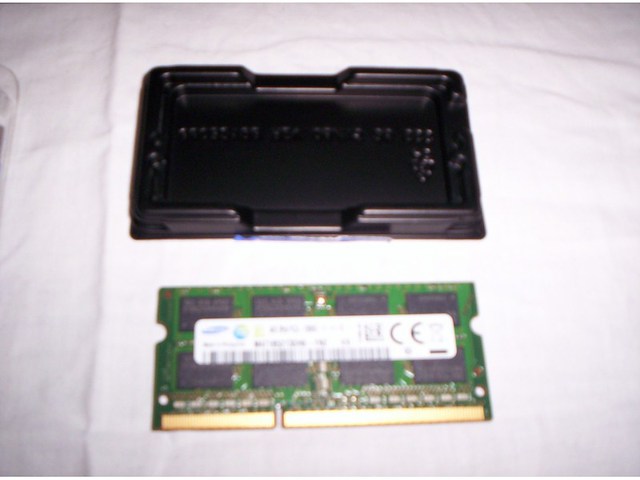 Samsung 4GB DDR3 RAM memorija