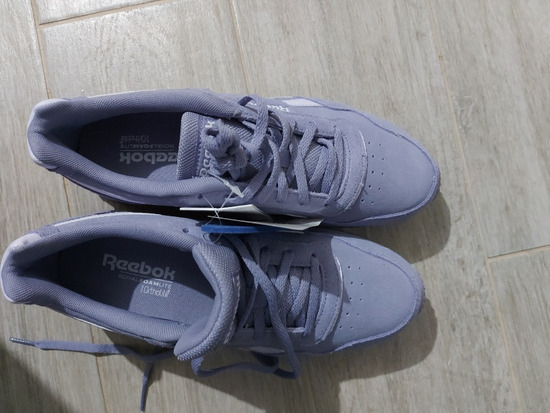 Ženske patike reebok 38