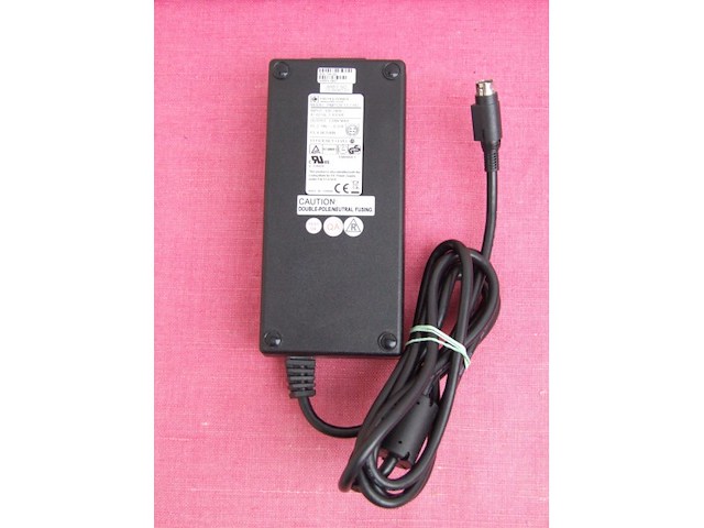 Protek Power adapter 19V 6.32A 4 pin + GARANCIJA!