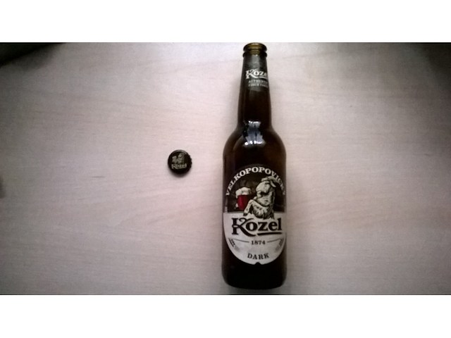 Prazna flaša KOZEL dark piva 500ml sa čepom