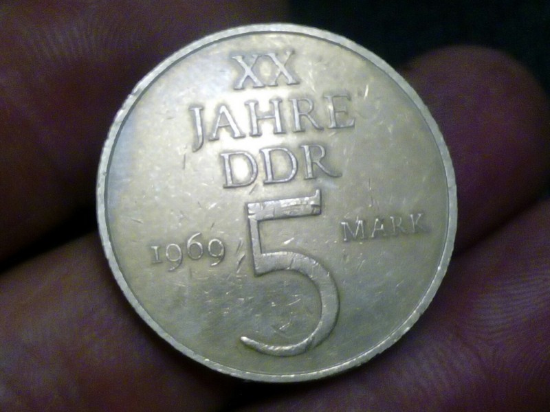 DDR, 5 maraka 1969