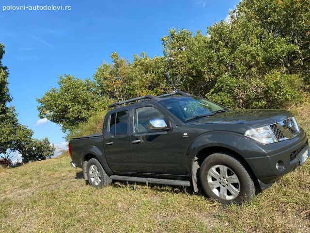 navara d40