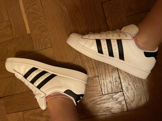 Adidas Superstar