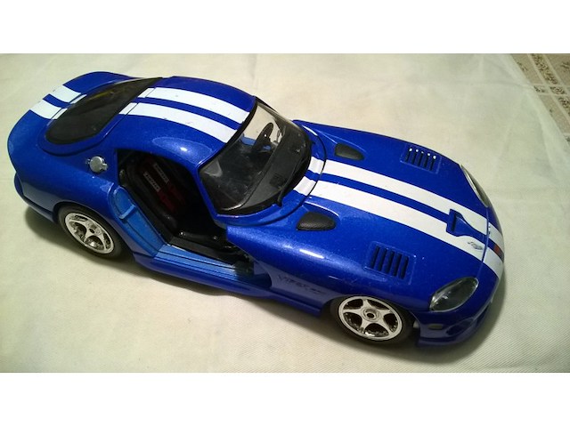 Burago Dodge Viper , 1 18, fale vrata i rez.tocak.