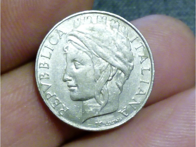 Italija, 50 lira 1996