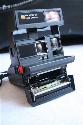 Polaroid 600 Land camera