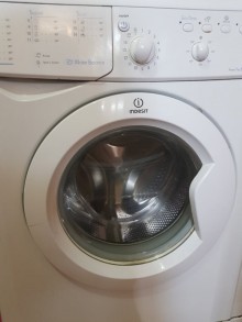 Veš mašina i mašina za pranje suđa