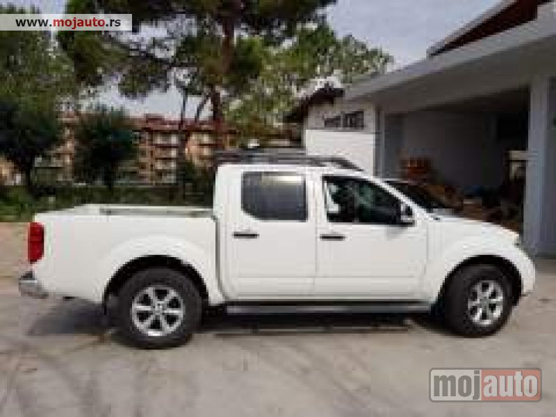 NISSAN NAVARA POLOVNI DELOVI