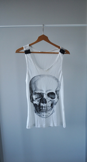 Skull top