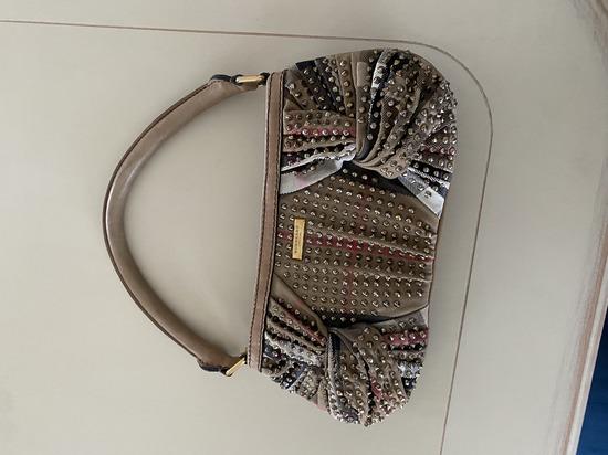 Burberry original tobta sa kodom