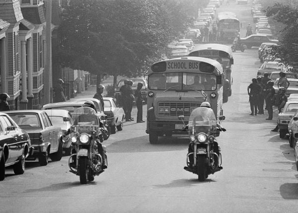 Policajci na motorima