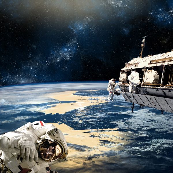 Astronauti brod