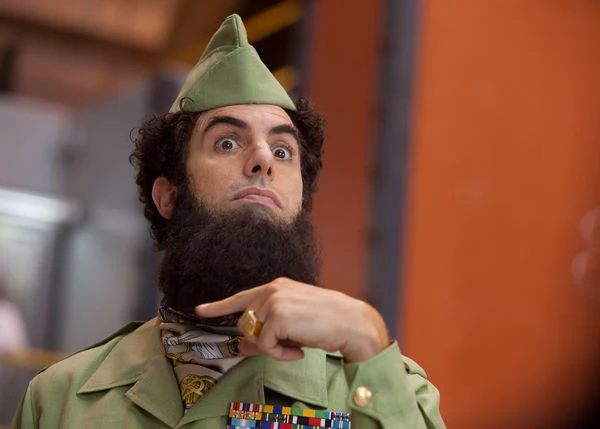 The Dictator (2012) ubijanje
