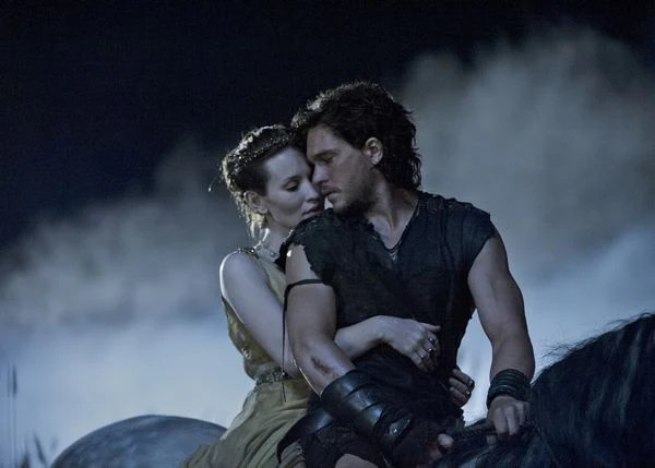 Pompeii 2014 Kit Harington i Emily Browning