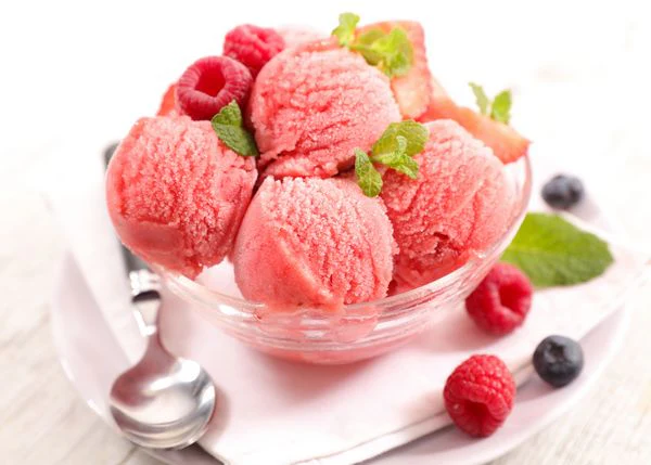 Sladoled crvene maline