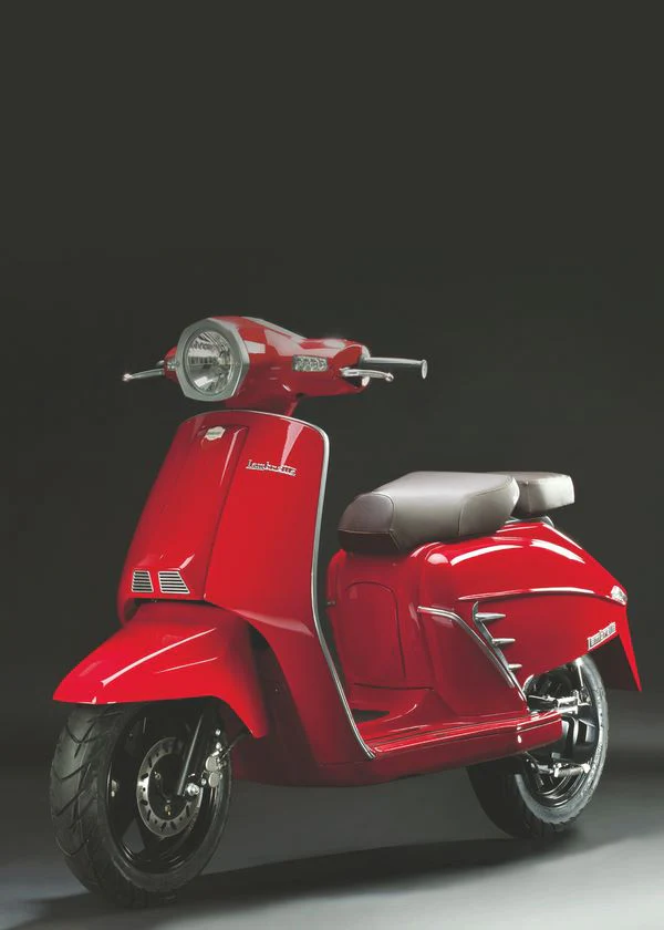 Lambretta crvene boje