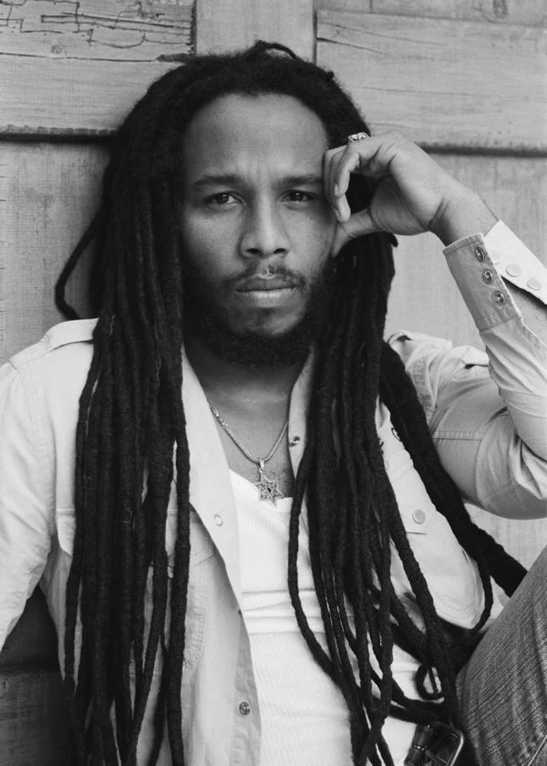 Ziggy Marley crno belo