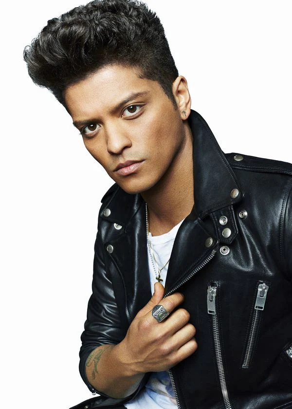 Bruno Mars pozadina bela