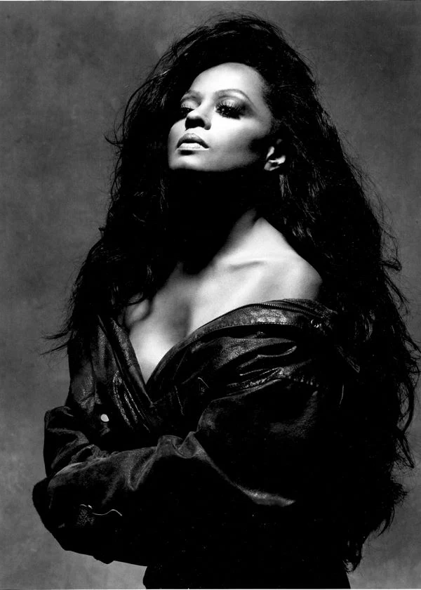 Diana Ross pozadina tamna