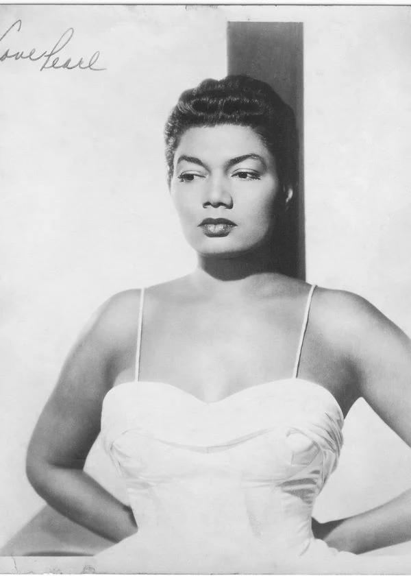 Pearl Bailey crno belo