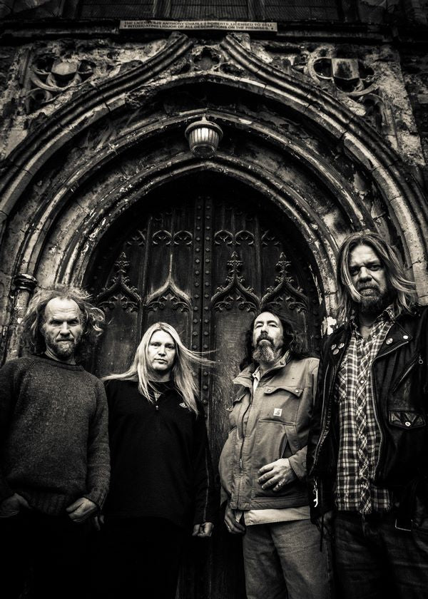 Corrosion of Conformity i tamna pozadina