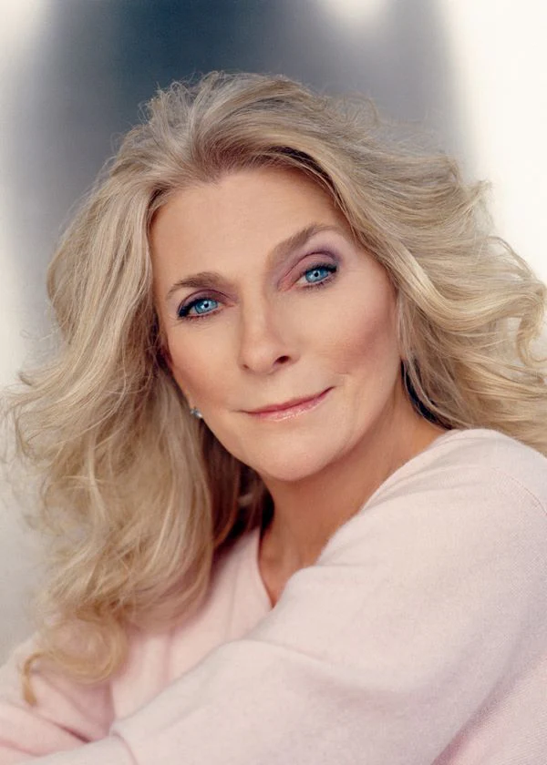 Judy Collins siva pozadina