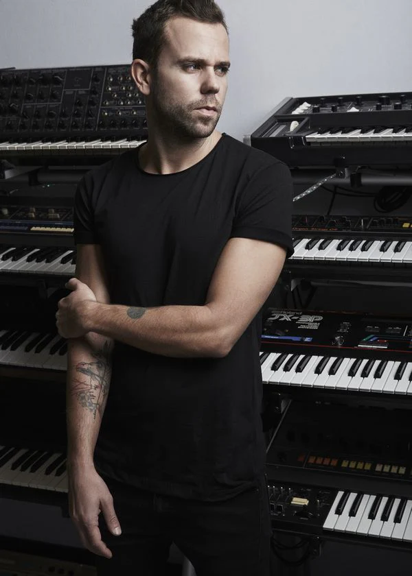 M83 studio