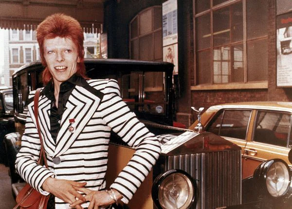 David Bowie 1973 automobili