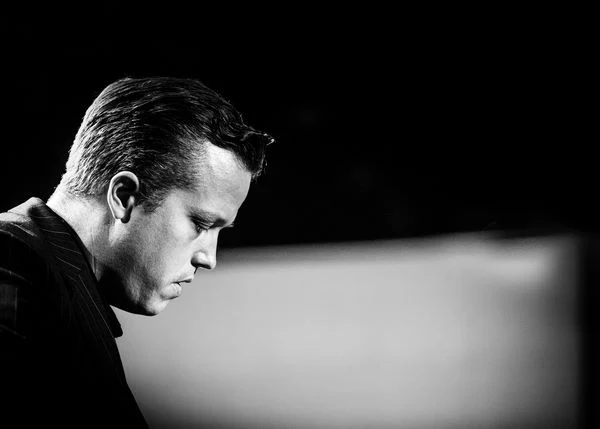 Jason Isbell pogled