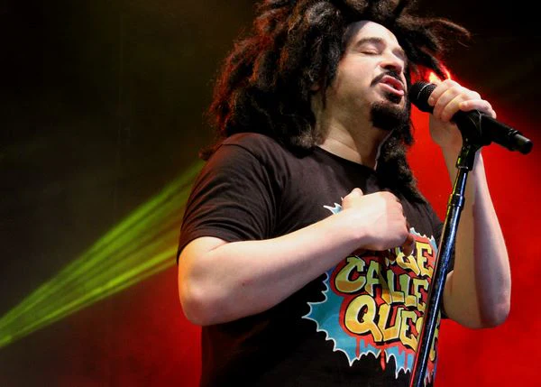 Counting Crows crvena pozadina