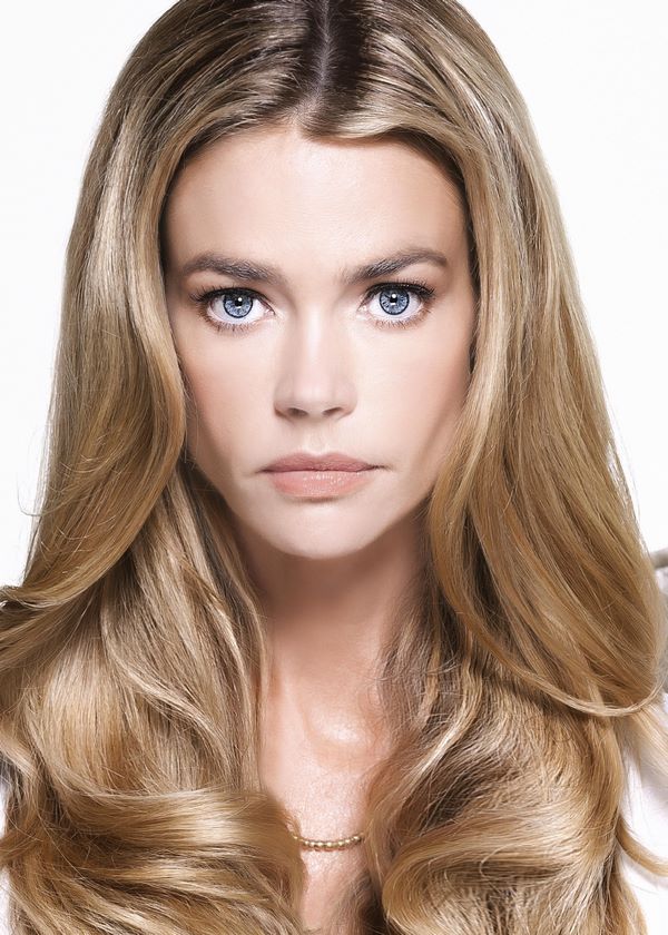 Denise Richards ozbiljna