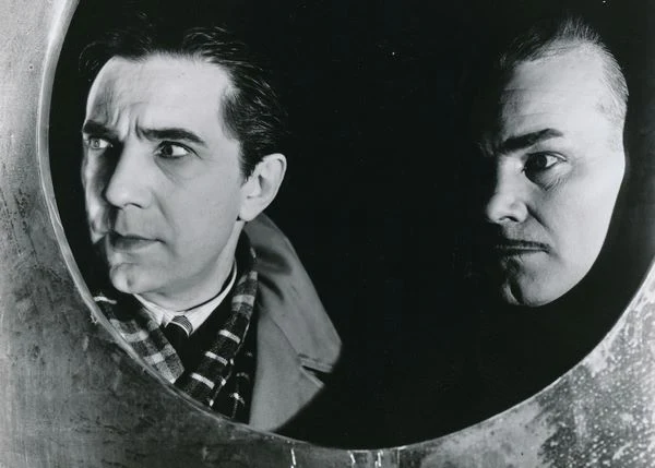 Boris Karloff okno