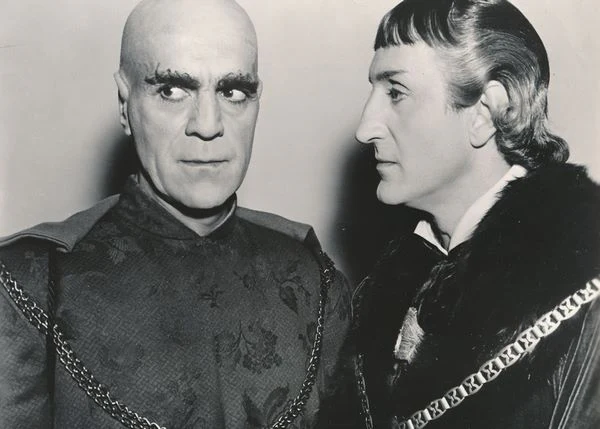 Boris Karloff pogledi