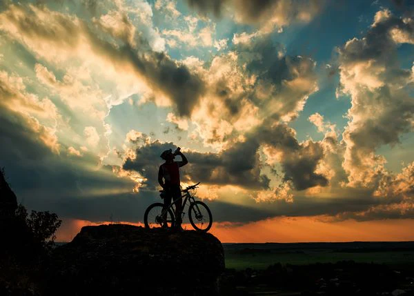 Mountain Biking neobicni oblaci