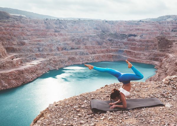 Joga i jezero plavo