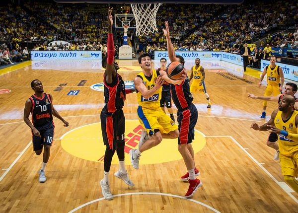 Maccabi FOX Tel Aviv igra