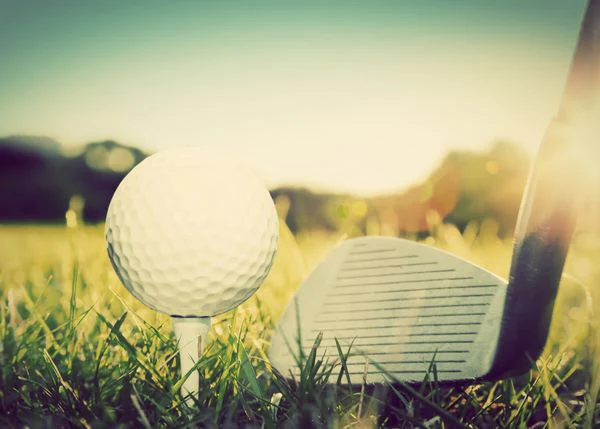 Golf fotografije suncevi zraci