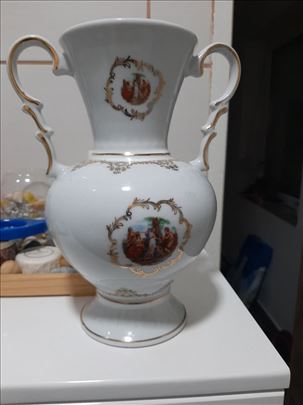 Porcelanska vaza