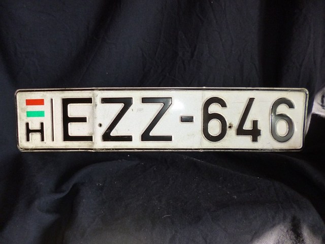 Tablica Mađarska EZZ-646