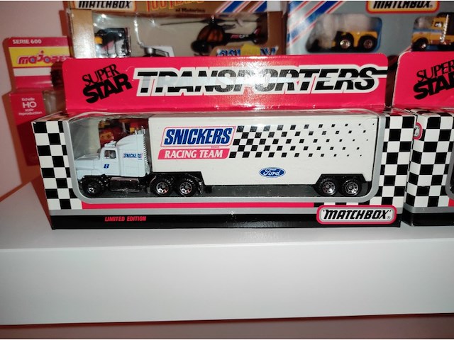 Matchbox Transporters Ford Snickers