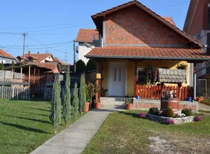 Prodaja Kuća - Aranđelovac, Centar