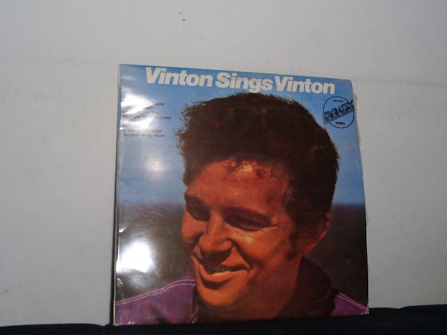 Bobby Vinton – Vinton Sings Vinton