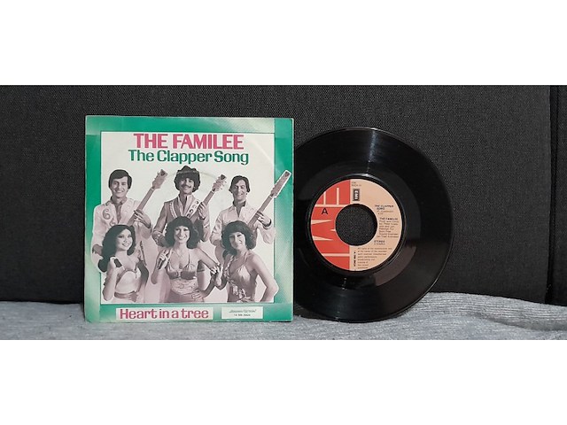 The Familee – The Clapper Song