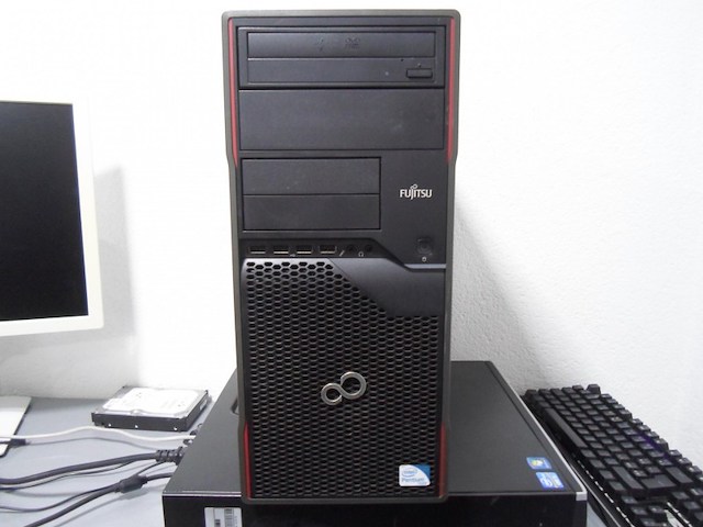 Fujitsu Esprimo P700 E85+ Intel G620/4GB/320GB